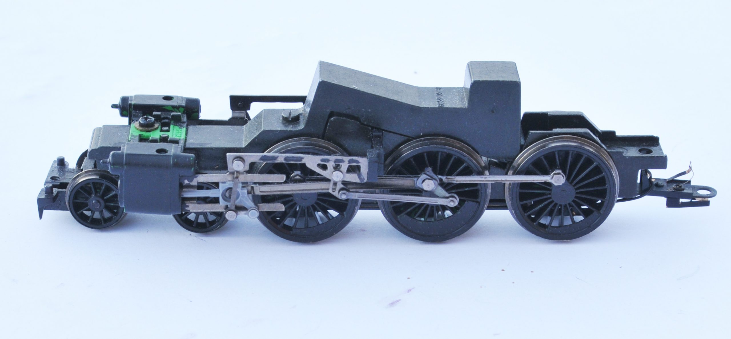 Hornby ‘Henry the Green engine’ loco chassis | Dublo For Sale