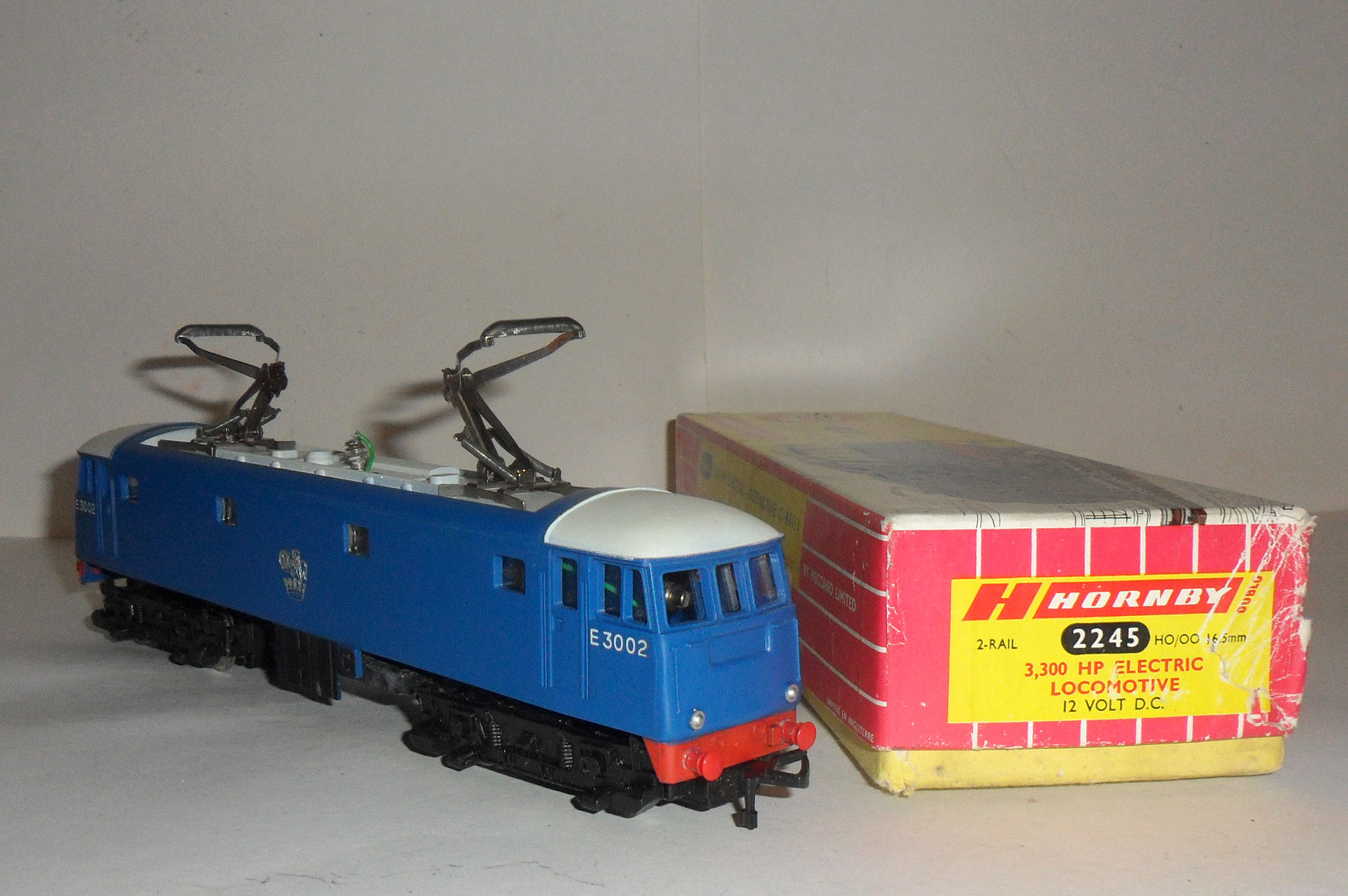 HORNBY DUBLO 2-RAIL 2245 3,300HP ELECTRIC LOCOMOTIVE E3002 BOXED ...